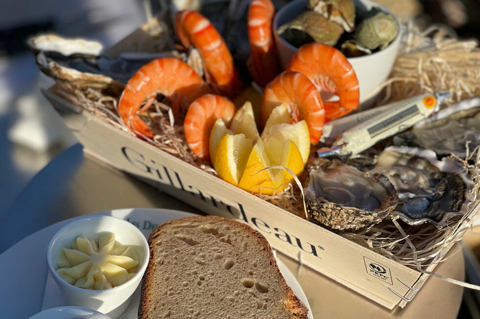 Les Deux Magots: the DNA of Saint-Germain | Cerise